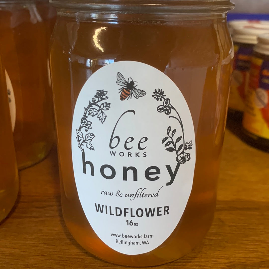 BeeWorks Farm Wildflower Honey 16oz – Local Yokels